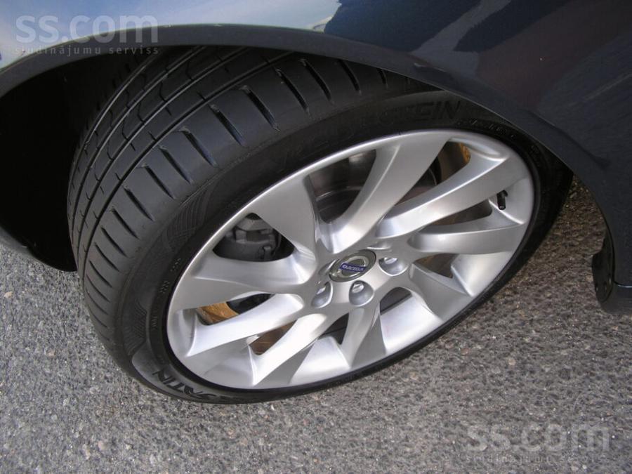 Blue Volvo S80 2013 in Riga, with an engine capacity of 2.00 L and mileage of 0 thousand km for 8950 €, photo 33 on AUTOMOTO.COM.LV