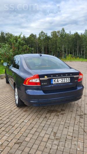 Blue Volvo S80 2014 in Bauska, with an engine capacity of 2.00 L and mileage of 270 thousand km for 8250 €, photo 4 on AUTOMOTO.COM.LV