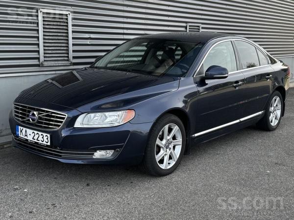 Volvo S80 2014 Rīga vietnē Zils Volvo S80 2014 Rīga, ar dzinēja tilpumu 2.00 L un nobraukumu 270 tūkst. km par 8190 €, foto 1 vietnē AUTOMOTO.COM.LV