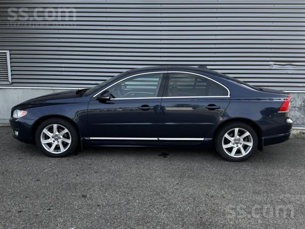Volvo S80 2014 Rīga vietnē Zils Volvo S80 2014 Rīga, ar dzinēja tilpumu 2.00 L un nobraukumu 270 tūkst. km par 8190 €, foto 3 vietnē AUTOMOTO.COM.LV