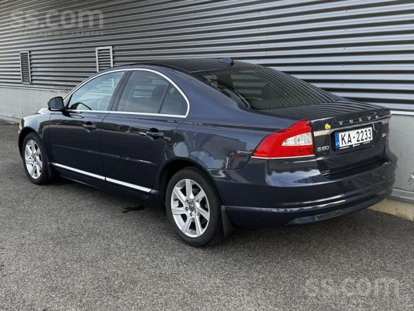 Volvo S80 2014 Rīga vietnē Zils Volvo S80 2014 Rīga, ar dzinēja tilpumu 2.00 L un nobraukumu 270 tūkst. km par 8190 €, foto 4 vietnē AUTOMOTO.COM.LV