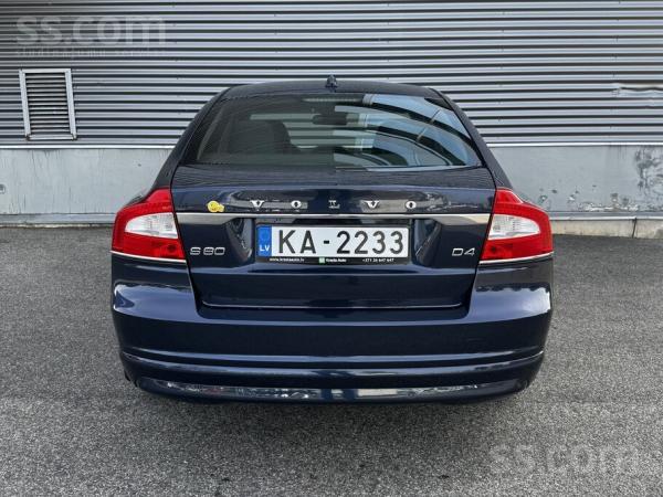 Volvo S80 2014 Rīga vietnē Zils Volvo S80 2014 Rīga, ar dzinēja tilpumu 2.00 L un nobraukumu 270 tūkst. km par 8190 €, foto 5 vietnē AUTOMOTO.COM.LV
