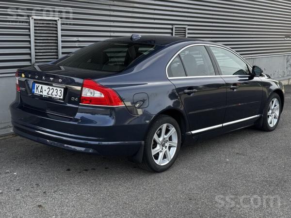 Volvo S80 2014 Rīga vietnē Zils Volvo S80 2014 Rīga, ar dzinēja tilpumu 2.00 L un nobraukumu 270 tūkst. km par 8190 €, foto 6 vietnē AUTOMOTO.COM.LV