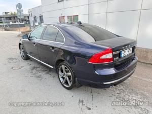 Zils Volvo S80 2015 Tallina, ar dzinēja tilpumu 2.00 L un nobraukumu 230 tūkst. km par 9000 €, foto 5 vietnē AUTOMOTO.COM.LV