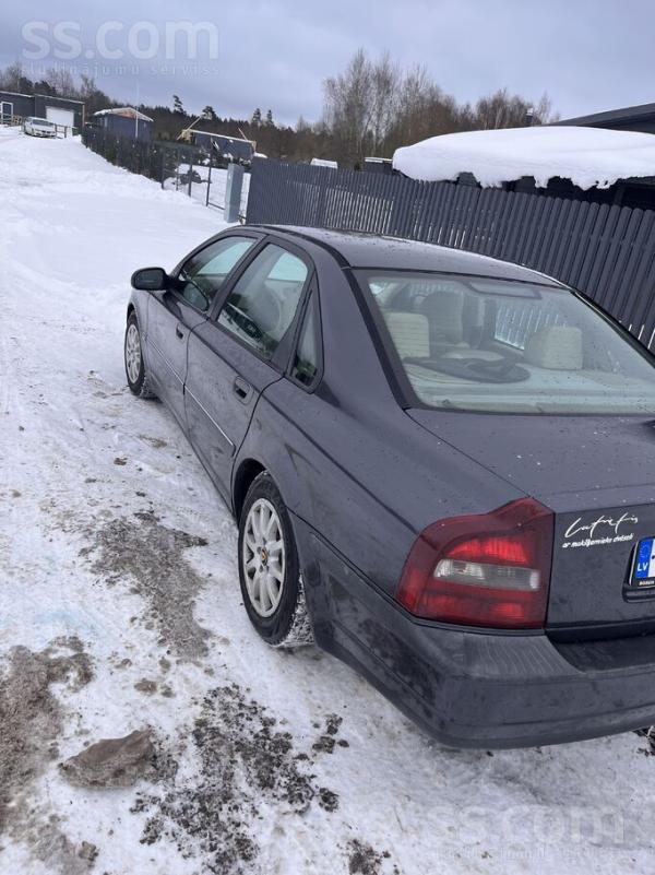 Brown Volvo S80 2001 in Bauska, with an engine capacity of 2.50 L and mileage of 410 thousand km for 1300 €, photo 4 on AUTOMOTO.COM.LV
