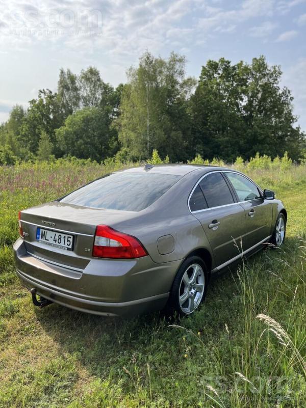 Brūns Volvo S80 2006 Rīga, ar dzinēja tilpumu 2.40 L un nobraukumu 265 tūkst. km par 5200 €, foto 3 vietnē AUTOMOTO.COM.LV