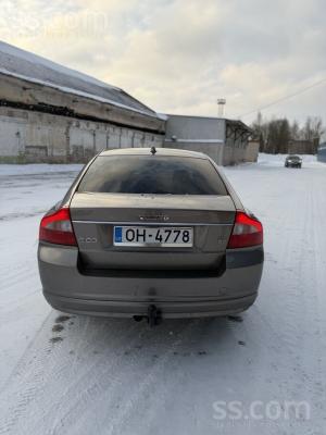 Brūns Volvo S80 2006 Rīga, ar dzinēja tilpumu 2.40 L un nobraukumu 0 tūkst. km par 3200 €, foto 5 vietnē AUTOMOTO.COM.LV