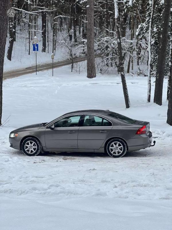 Коричневый Вольво С80 2006 в Вильнюс, объемом двигателя 2.40 л и пробегом 466 тыс. км за 2900 €, фото 8 на AUTOMOTO.COM.LV