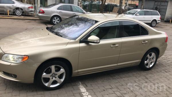 Brūns Volvo S80 2006 Rīga, ar dzinēja tilpumu 2.40 L un nobraukumu 0 tūkst. km par 3200 €, foto 3 vietnē AUTOMOTO.COM.LV