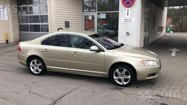 Brūns Volvo S80 2006 Rīga, ar dzinēja tilpumu 2.40 L un nobraukumu 0 tūkst. km par 3200 €, foto 4 vietnē AUTOMOTO.COM.LV
