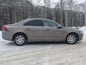 Brown Volvo S80 2006 in Riga, with an engine capacity of 2.40 L and mileage of 360 thousand km for 2900 €, photo 3 on AUTOMOTO.COM.LV