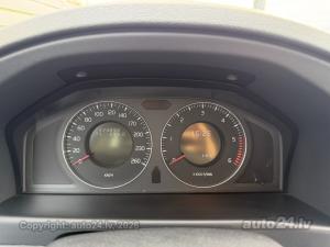 Brown Volvo S80 2006 in Tallinn, with an engine capacity of 2.40 L and mileage of 273 thousand km for 4300 €, photo 11 on AUTOMOTO.COM.LV