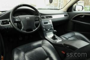 Brown Volvo S80 2006 in Riga, with an engine capacity of 2.40 L and mileage of 0 thousand km for 2995 €, photo 9 on AUTOMOTO.COM.LV