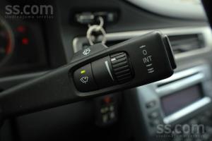 Brown Volvo S80 2006 in Riga, with an engine capacity of 2.40 L and mileage of 0 thousand km for 2995 €, photo 16 on AUTOMOTO.COM.LV