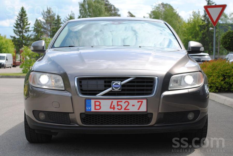 Brūns Volvo S80 2006 Rīga, ar dzinēja tilpumu 2.40 L un nobraukumu 275 tūkst. km par 3690 €, foto 6 vietnē AUTOMOTO.COM.LV