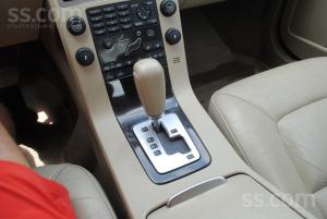 Brūns Volvo S80 2006 Rīga, ar dzinēja tilpumu 2.40 L un nobraukumu 275 tūkst. km par 3690 €, foto 17 vietnē AUTOMOTO.COM.LV