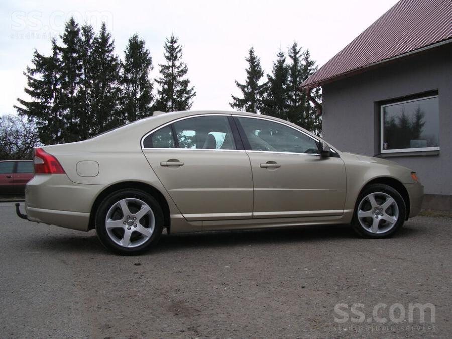 Brown Volvo S80 2006 in Riga, with an engine capacity of 2.40 L and mileage of 0 thousand km for 4250 €, photo 4 on AUTOMOTO.COM.LV