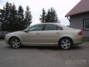 Brown Volvo S80 2006 in Riga, with an engine capacity of 2.40 L and mileage of 0 thousand km for 4250 €, photo 5 on AUTOMOTO.COM.LV