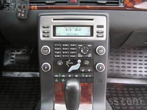 Brown Volvo S80 2006 in Riga, with an engine capacity of 2.40 L and mileage of 0 thousand km for 4250 €, photo 17 on AUTOMOTO.COM.LV