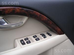 Brown Volvo S80 2006 in Riga, with an engine capacity of 2.40 L and mileage of 0 thousand km for 4250 €, photo 19 on AUTOMOTO.COM.LV