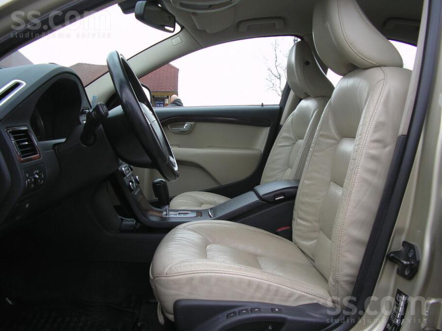 Brown Volvo S80 2006 in Riga, with an engine capacity of 2.40 L and mileage of 0 thousand km for 4250 €, photo 20 on AUTOMOTO.COM.LV