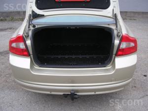 Brown Volvo S80 2006 in Riga, with an engine capacity of 2.40 L and mileage of 0 thousand km for 4250 €, photo 23 on AUTOMOTO.COM.LV