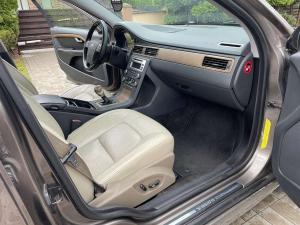Brown Volvo S80 2006 in Vilnius, with an engine capacity of 2.40 L and mileage of 345 thousand km for 2000 €, photo 14 on AUTOMOTO.COM.LV