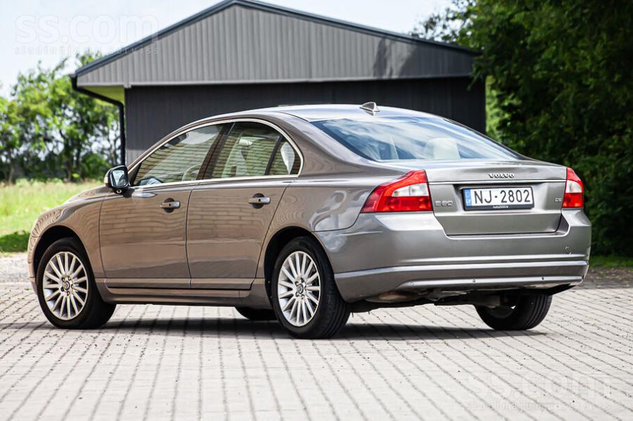 Brūns Volvo S80 2006 Tukums, ar dzinēja tilpumu 2.40 L un nobraukumu 0 tūkst. km par 3550 €, foto 4 vietnē AUTOMOTO.COM.LV