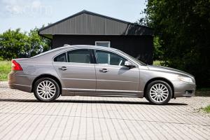 Brūns Volvo S80 2006 Tukums, ar dzinēja tilpumu 2.40 L un nobraukumu 0 tūkst. km par 3550 €, foto 6 vietnē AUTOMOTO.COM.LV
