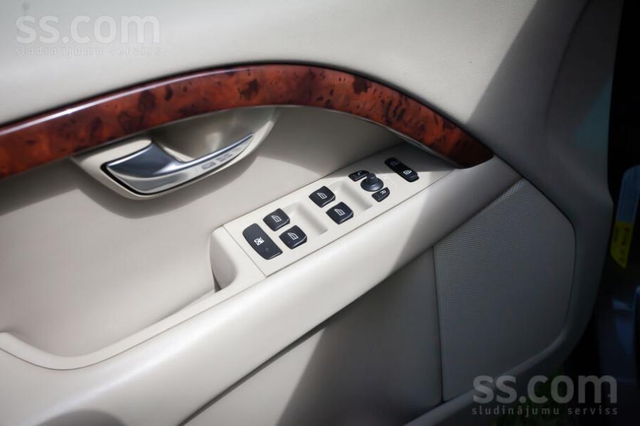 Brūns Volvo S80 2006 Tukums, ar dzinēja tilpumu 2.40 L un nobraukumu 0 tūkst. km par 3550 €, foto 13 vietnē AUTOMOTO.COM.LV