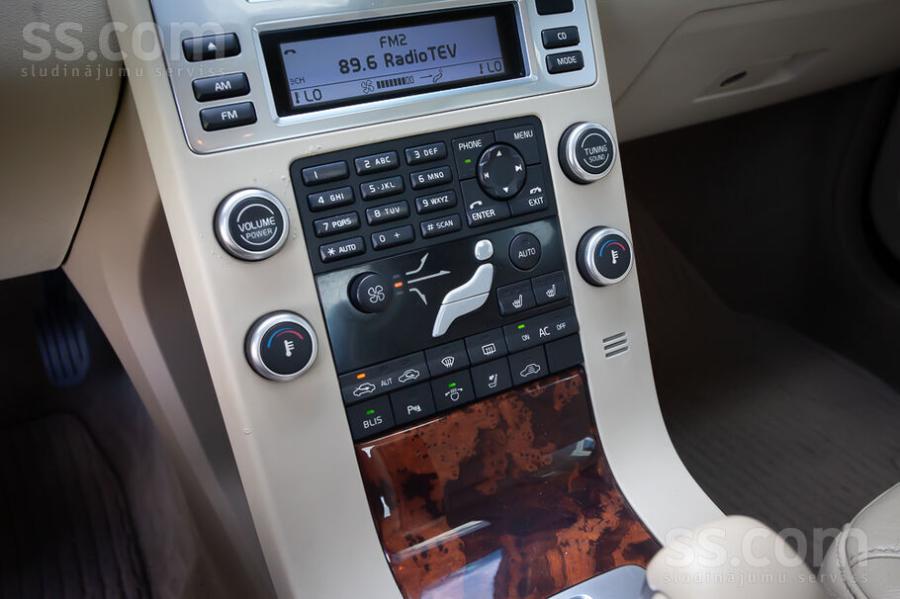 Brūns Volvo S80 2006 Tukums, ar dzinēja tilpumu 2.40 L un nobraukumu 0 tūkst. km par 3550 €, foto 19 vietnē AUTOMOTO.COM.LV