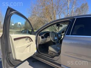 Brown Volvo S80 2006 in Riga, with an engine capacity of 2.40 L and mileage of 411 thousand km for 3800 €, photo 8 on AUTOMOTO.COM.LV