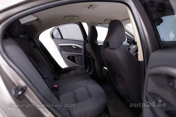 Brūns Volvo S80 2007 Tallina, ar dzinēja tilpumu 3.20 L un nobraukumu 248 tūkst. km par 4999 €, foto 11 vietnē AUTOMOTO.COM.LV
