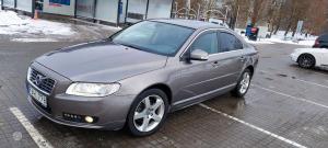 Brown Volvo S80 2007 in Vilnius, with an engine capacity of 2.40 L and mileage of 377 thousand km for 2750 €, photo 4 on AUTOMOTO.COM.LV