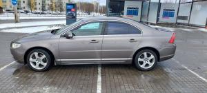 Brown Volvo S80 2007 in Vilnius, with an engine capacity of 2.40 L and mileage of 377 thousand km for 2750 €, photo 7 on AUTOMOTO.COM.LV