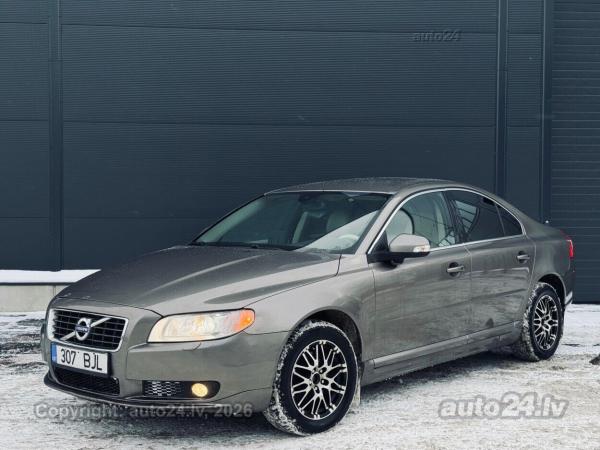 Brown Volvo S80 2007 in Tallinn, with an engine capacity of 2.40 L and mileage of 381 thousand km for 4290 €, photo 2 on AUTOMOTO.COM.LV