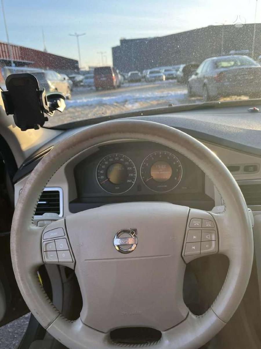 Brūns Volvo S80 2007 Viļņa, ar dzinēja tilpumu 3.19 L un nobraukumu 237 tūkst. km par 4500 €, foto 11 vietnē AUTOMOTO.COM.LV
