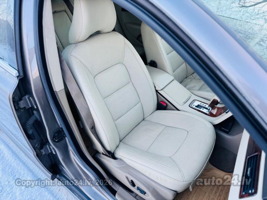 Brūns Volvo S80 2007 Tallina, ar dzinēja tilpumu 2.40 L un nobraukumu 381 tūkst. km par 3550 €, foto 9 vietnē AUTOMOTO.COM.LV