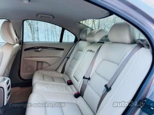 Brūns Volvo S80 2007 Tallina, ar dzinēja tilpumu 2.40 L un nobraukumu 381 tūkst. km par 3550 €, foto 12 vietnē AUTOMOTO.COM.LV