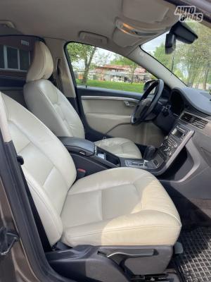 Brown Volvo S80 2007 in Alytus, with an engine capacity of 2.40 L and mileage of 350 thousand km for 3200 €, photo 8 on AUTOMOTO.COM.LV