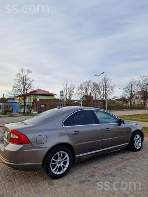Коричневый Вольво С80 2007 в Цесис, объемом двигателя 2.40 л и пробегом 380 тыс. км за 3200 €, фото 5 на AUTOMOTO.COM.LV
