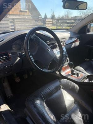 Brūns Volvo S80 2007 Gulbene, ar dzinēja tilpumu 2.40 L un nobraukumu 342 tūkst. km par 2100 €, foto  vietnē AUTOMOTO.COM.LV