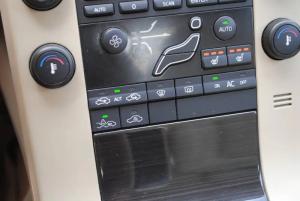 Brūns Volvo S80 2007 Rīga, ar dzinēja tilpumu 2.40 L un nobraukumu 275 tūkst. km par 3390 €, foto 19 vietnē AUTOMOTO.COM.LV