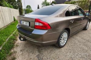Brūns Volvo S80 2007 Madona, ar dzinēja tilpumu 2.50 L un nobraukumu 279 tūkst. km par 2808 €, foto 3 vietnē AUTOMOTO.COM.LV
