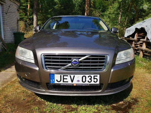 Brown Volvo S80 2007 in Kazlu Ruda, with an engine capacity of 3.19 L and mileage of 394 thousand km for 3000 €, photo 4 on AUTOMOTO.COM.LV