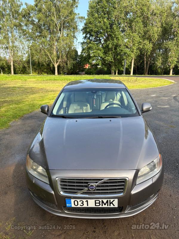 Brown Volvo S80 2007 in Paide, with an engine capacity of 2.40 L and mileage of 302 thousand km for 4700 €, photo 1 on AUTOMOTO.COM.LV