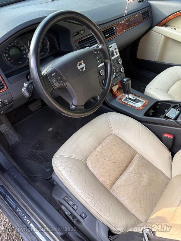 Brown Volvo S80 2007 in Paide, with an engine capacity of 2.40 L and mileage of 302 thousand km for 4700 €, photo 7 on AUTOMOTO.COM.LV