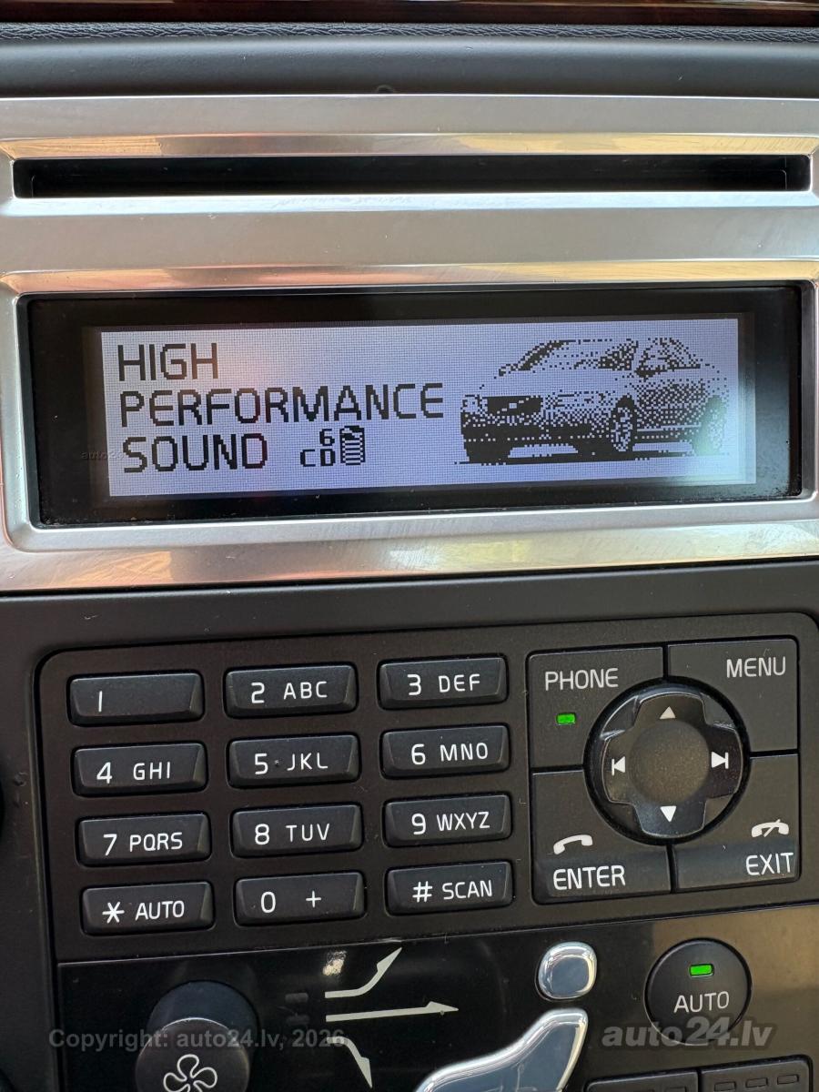 Brūns Volvo S80 2007 Paide, ar dzinēja tilpumu 2.40 L un nobraukumu 302 tūkst. km par 4700 €, foto 13 vietnē AUTOMOTO.COM.LV