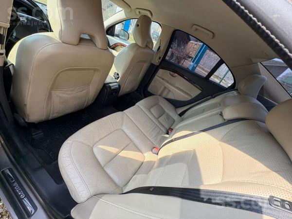 Brūns Volvo S80 2007 Jēkabpils, ar dzinēja tilpumu 2.40 L un nobraukumu 0 tūkst. km par 3000 €, foto 6 vietnē AUTOMOTO.COM.LV