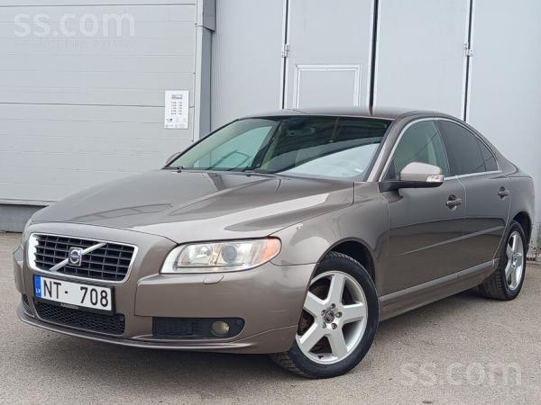 Brown Volvo S80 2007 in Tukums, with an engine capacity of 2.40 L and mileage of 366 thousand km for 4450 €, photo 2 on AUTOMOTO.COM.LV